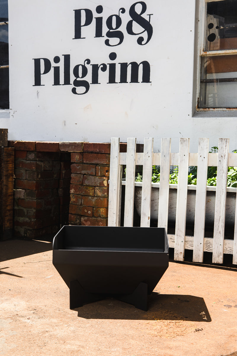 The Pig & Pilgrim Small Firepit